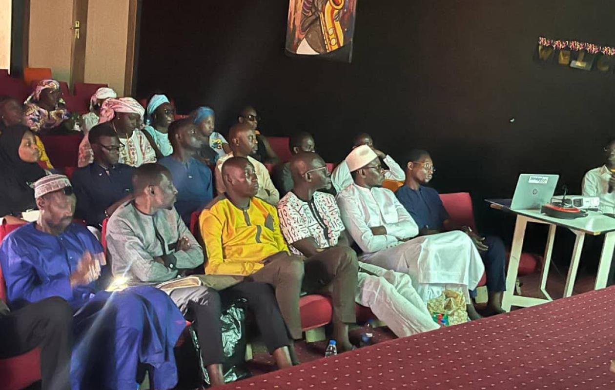 Le CICES forme 100 artisans du textile à la plateforme Foire... | Seneweb