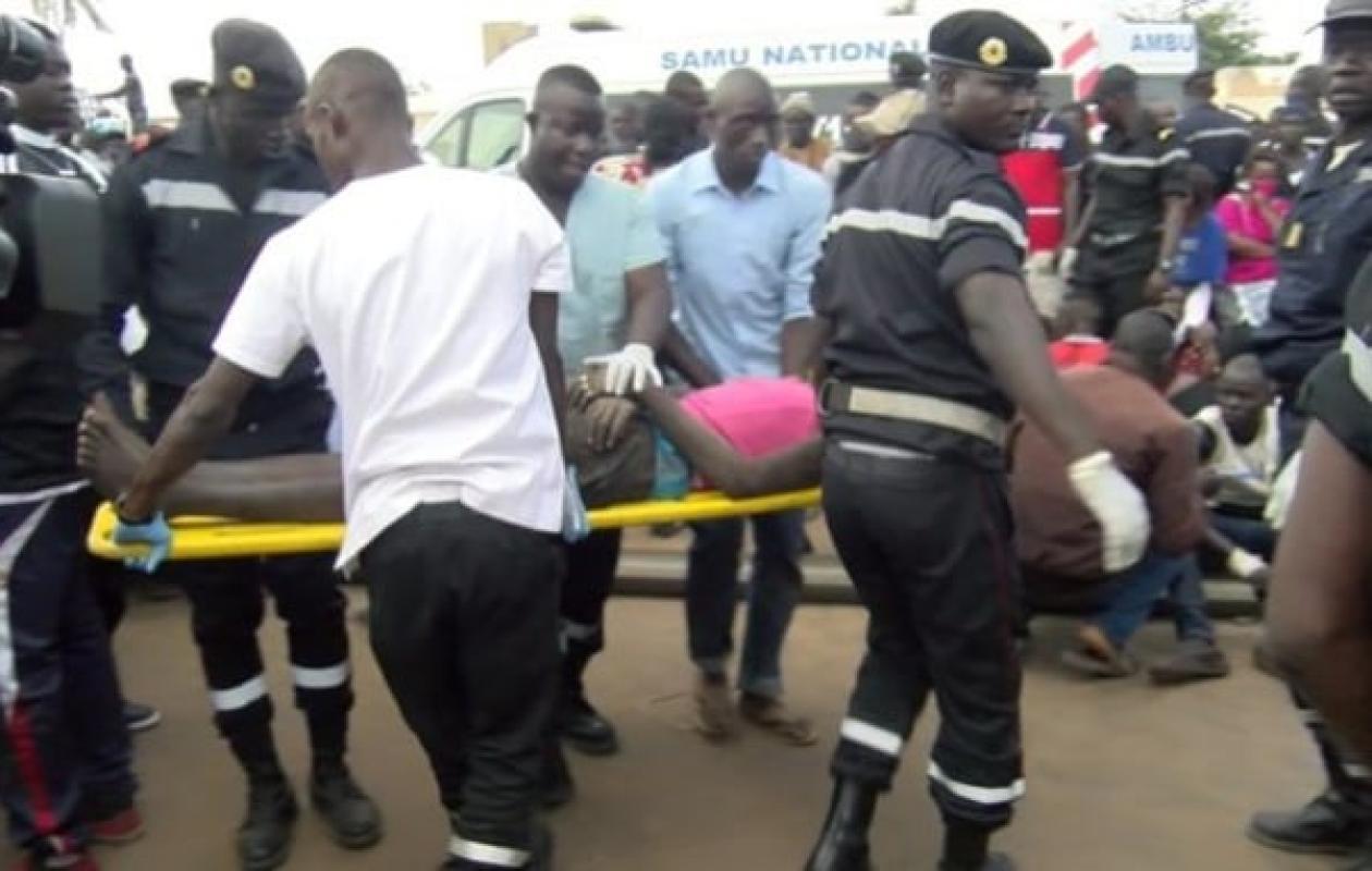 Darou Moukhty :un véhicule particulier se renverse et fait u... | Seneweb