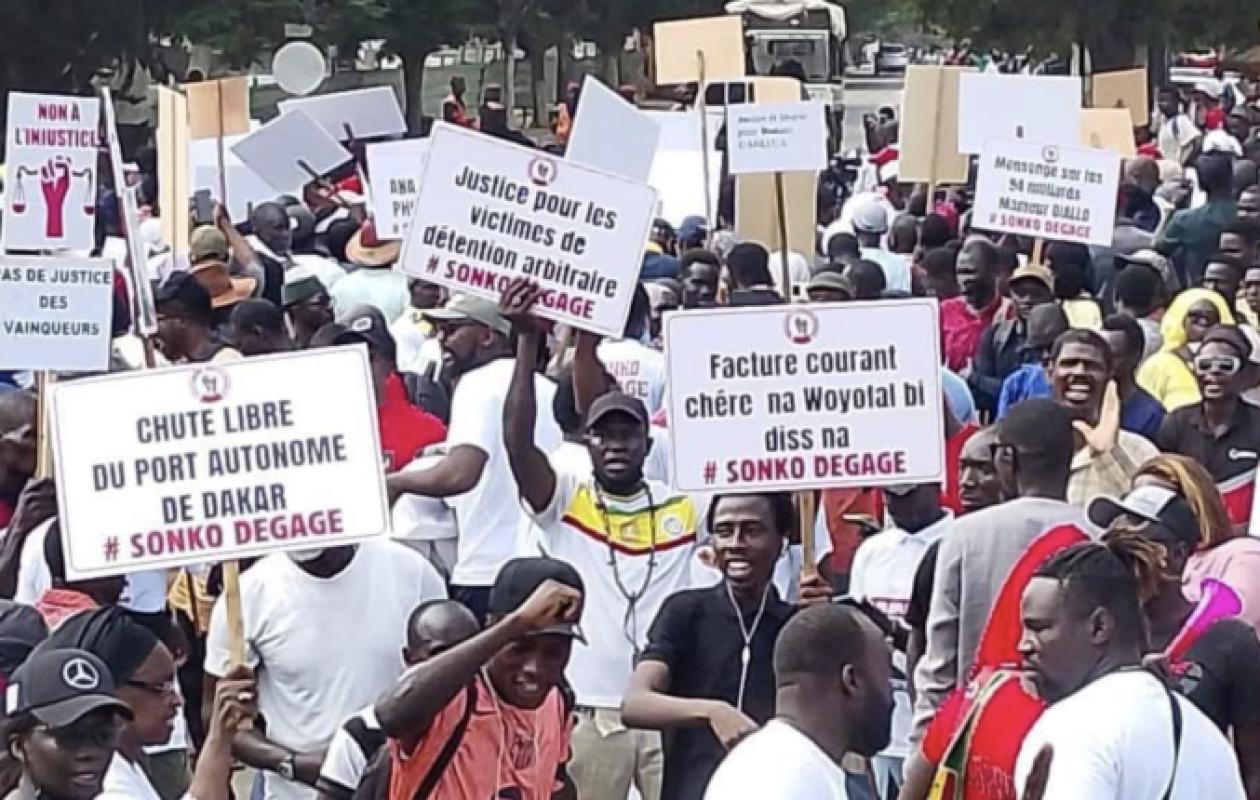 Taxawu Sénégal sonne la mobilisation pour la défense de la d... | Seneweb
