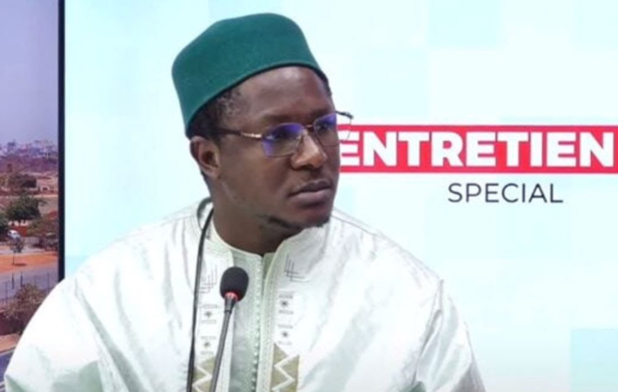 Examen du budget : Cheikh Bara Ndiaye demande la dissolution... | Seneweb