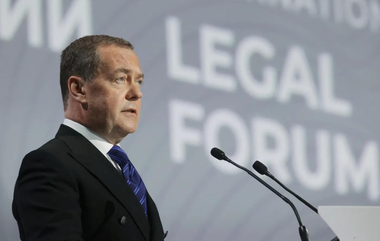 Russie : Après la "capture" de Nicolas Maduro, Dmitri Medve... | Seneweb