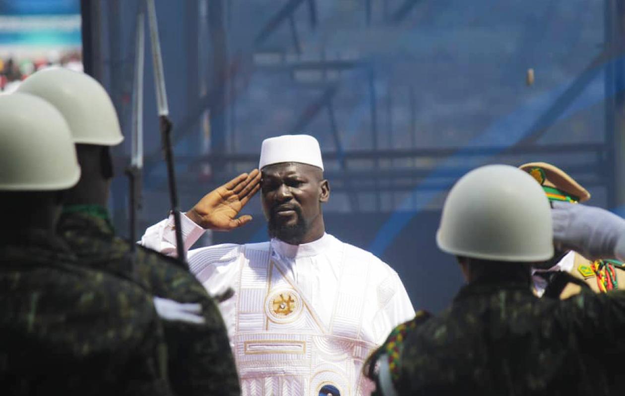 Guinée : Le Président Mamadi Doumbouya prête serment pour un... | Seneweb