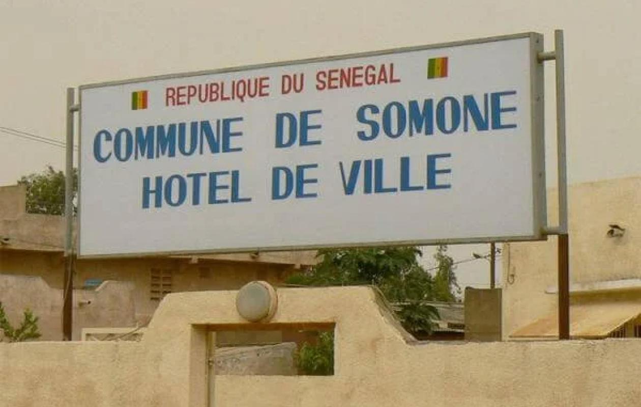 Somone : le maire sortant réclame 250 millions F CFA à un co... | Seneweb